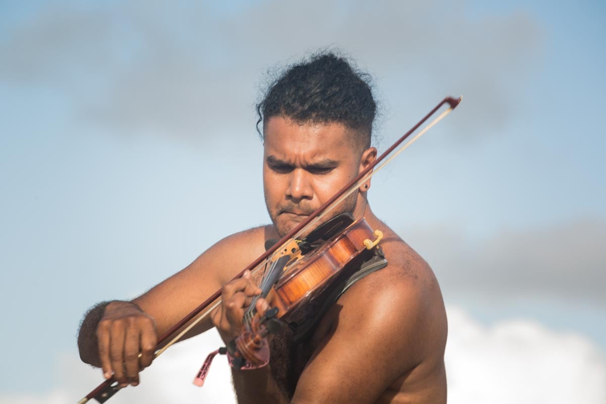 Eric-Avery-Photo-Tree-Faerie-9W6A2123 – The Echo