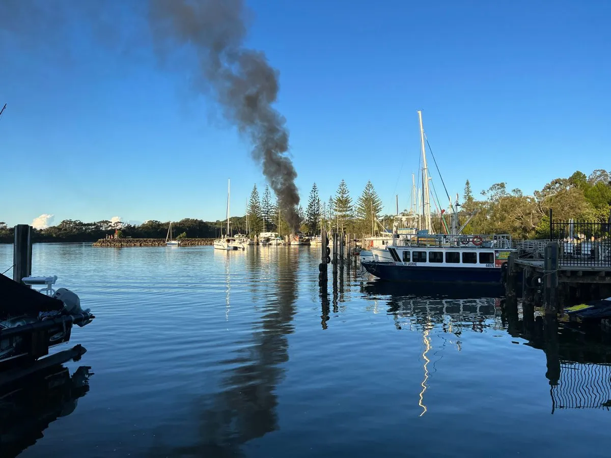 Boat fire at Brunswick Boat Harbour contained – The Echo