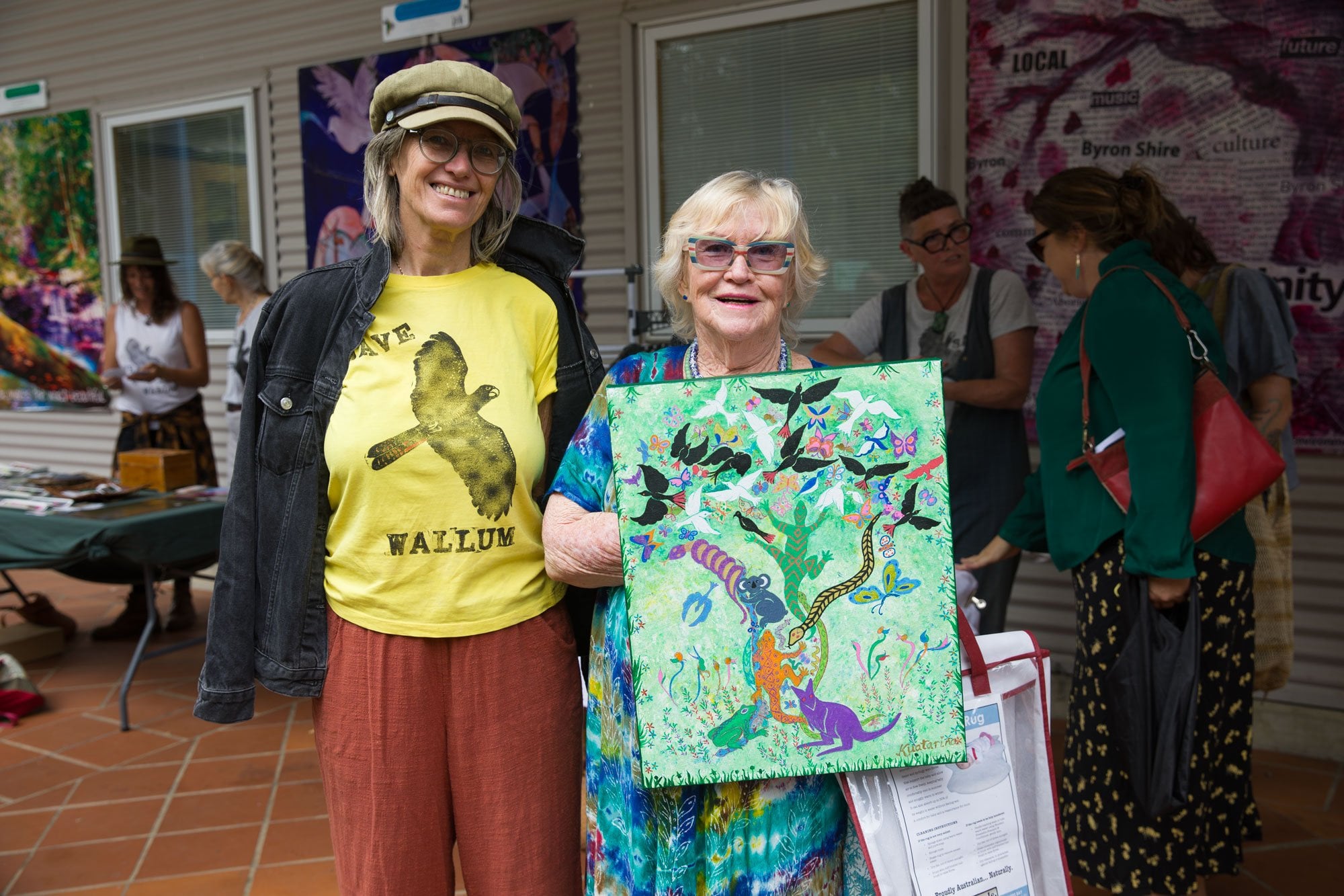 Wallum protesters swoop on Byron Council chambers – The Echo