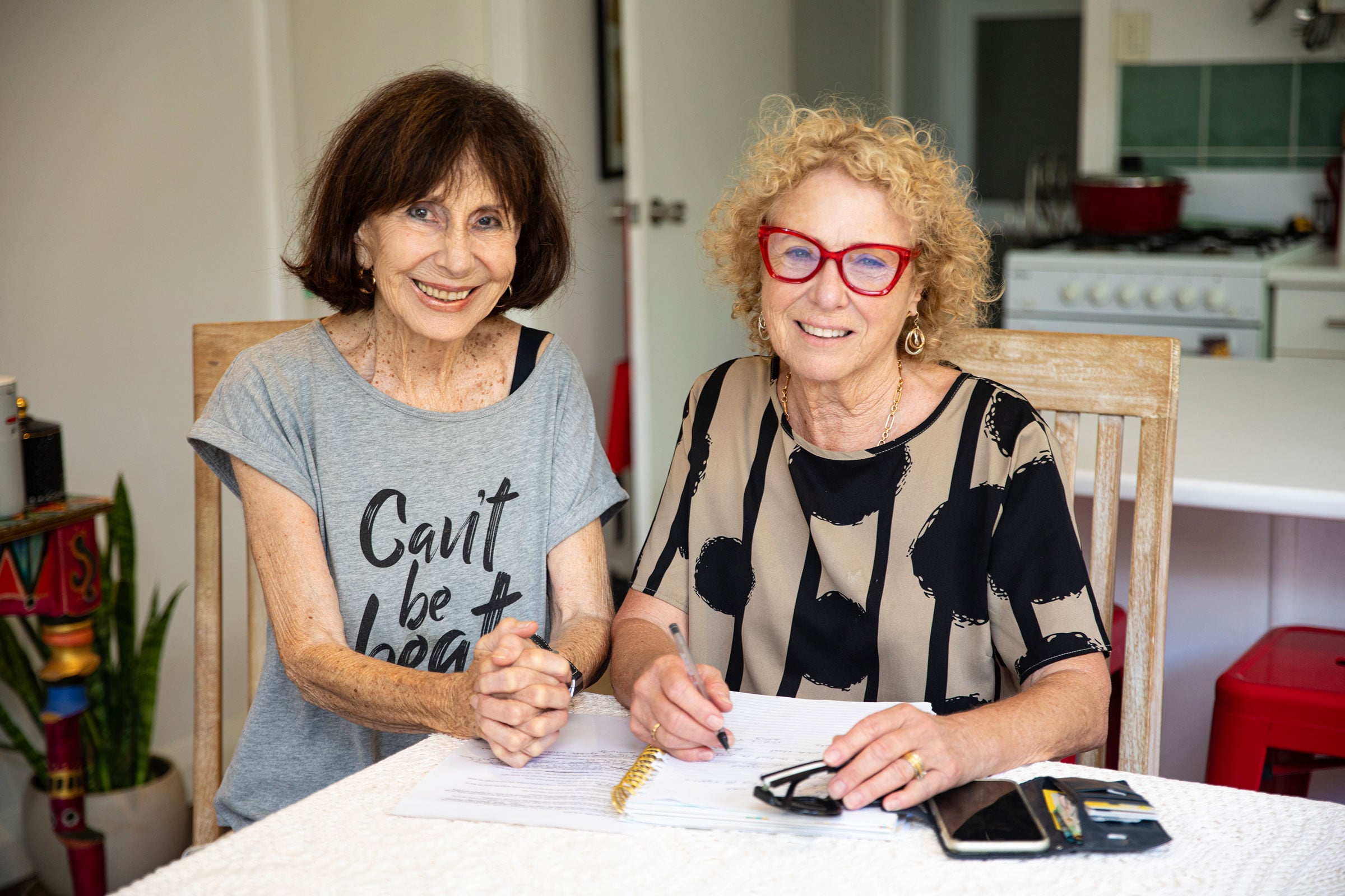 Barbara-&-Catherine-Burns-Street-_-Photo-Tree-Faerie-009A8558- – The Echo