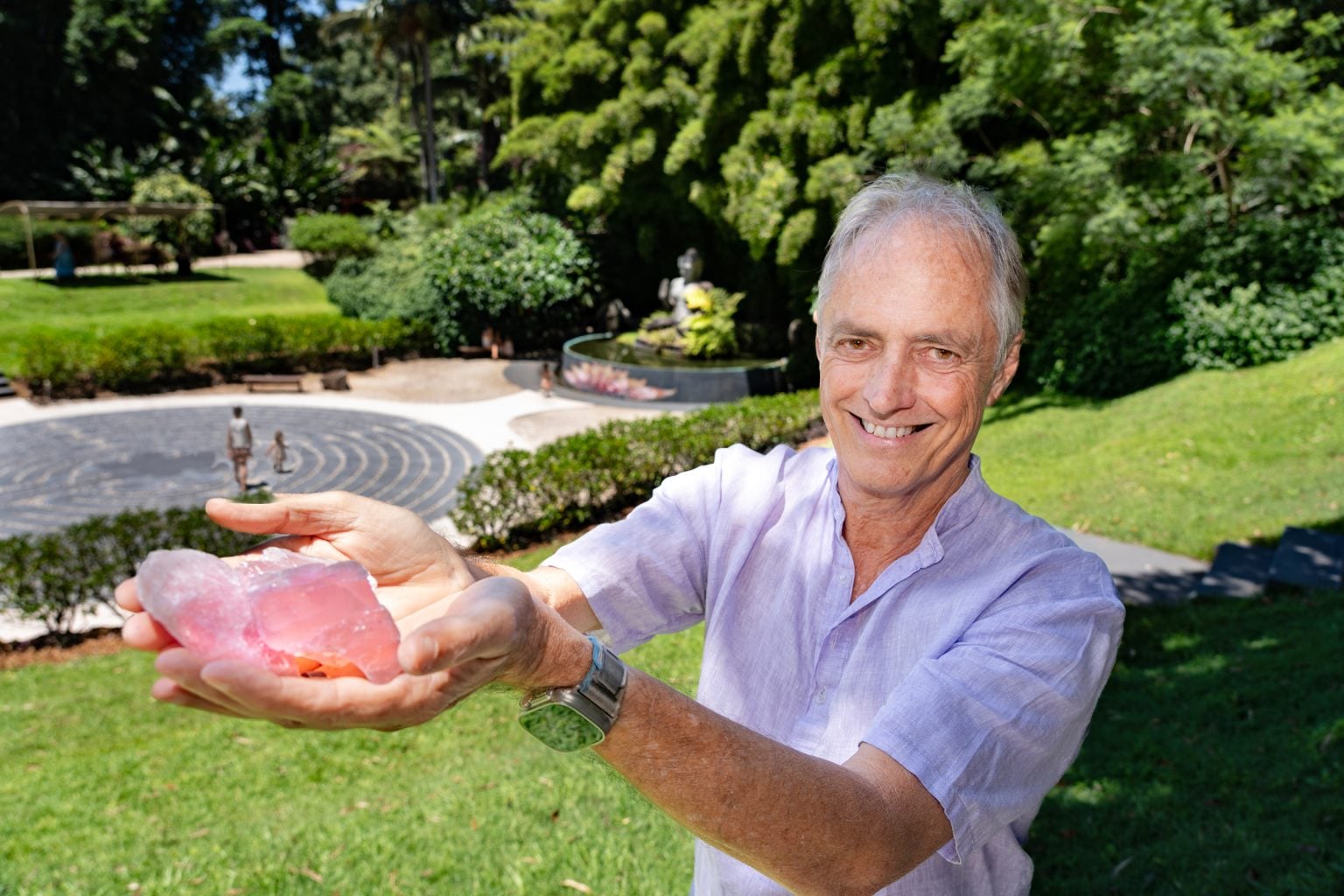 Crystal labyrinth underway – The Echo