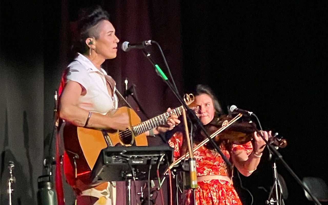 Two Irish artists for the Times – The Echo