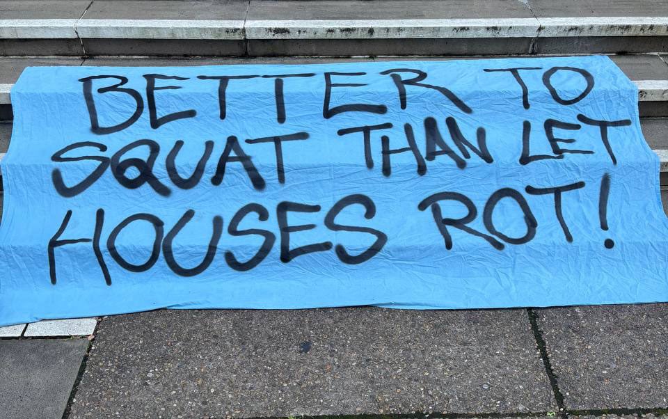 Protesters in Sydney as Lismore squatters face court – The Echo