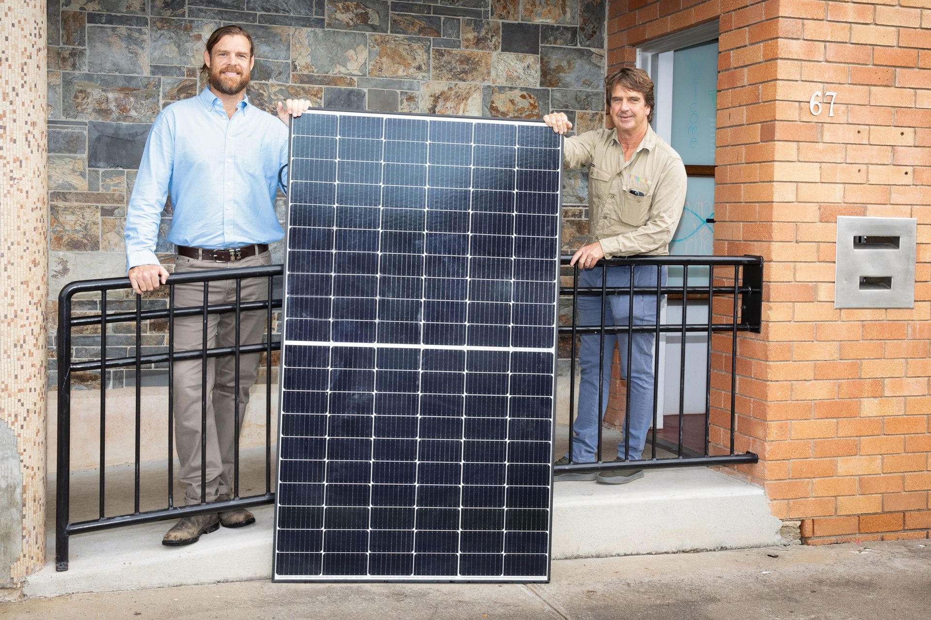 Off-grid and low carbon footprint for Living School – The Echo